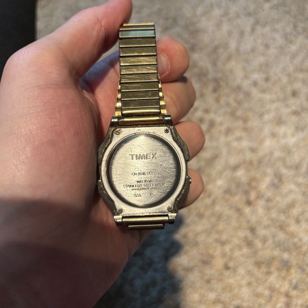 Timex Indiglo Gold Tone Digital Model 555 Watch WR 30M Stainless new ...