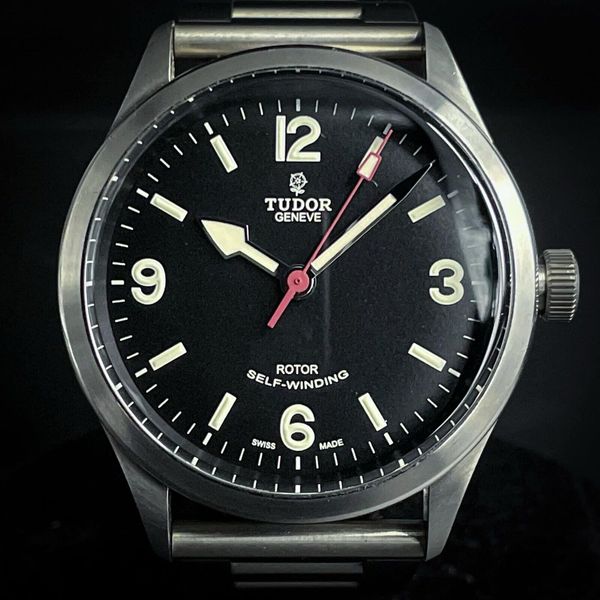 TUDOR Ranger Black Dial 41mm Watch - 79910 - Full Set | WatchCharts ...