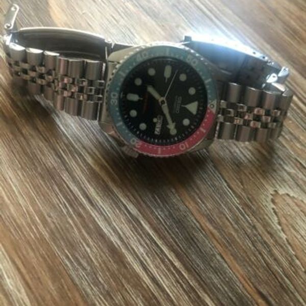 Seiko SKX009K2 Ghost Bezel Mod | WatchCharts Marketplace