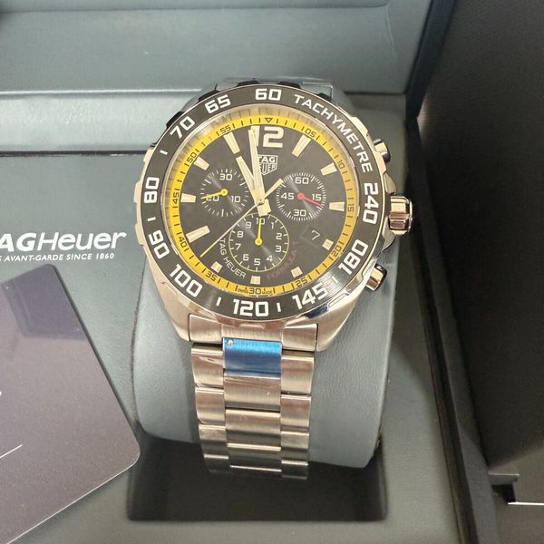 New TAG Heuer Formula 1 Black Men's Chronograph Watch 43MM CAZ101AC ...