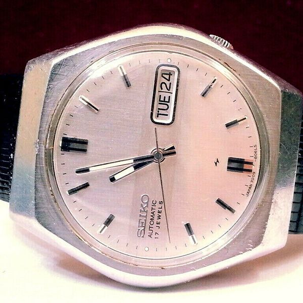 VINTAGE 1960's SEIKO (7009-8069) AUTOMATIC 7009-A CAL DIAGONAL-CROWN ...
