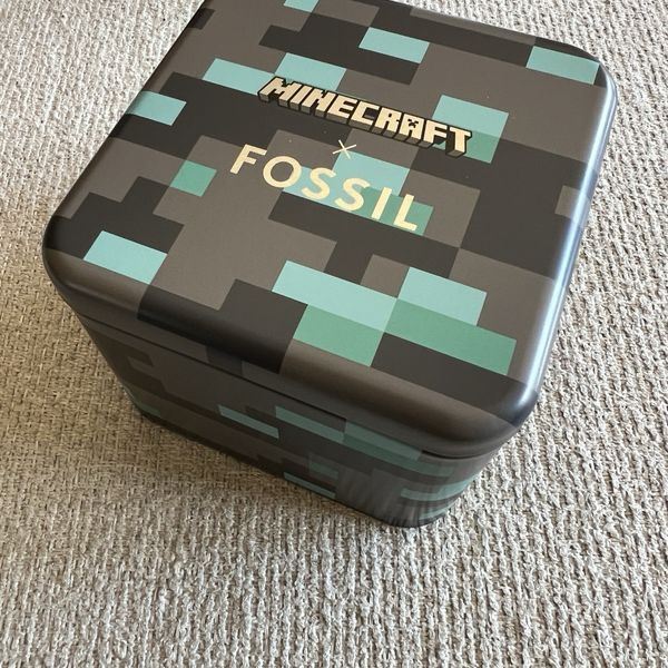 Brand New - Fossil Minecraft #480/2220 Deepslate Chronograph *Read ...