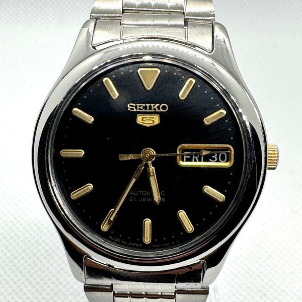 Vintage Seiko 5 Automatic 21 Jewels Men Watch, Day/Date, Used. P-23 | WatchCharts Marketplace