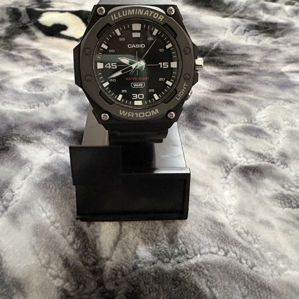 Casio MW620H-1AV, Illuminator, Black Resin Band, 100 Meter WR, NEW ...