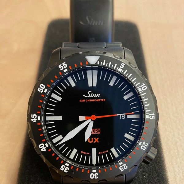 Sinn UX S (EZM 2B), TEGIMENT Bracelet, Factory Review February 2021 ...