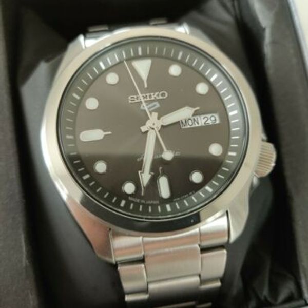 New! Made in Japan Version | Seiko 5 Sports SRPE51 Gray | WatchCharts