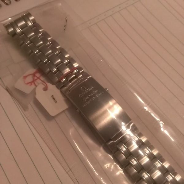 Omega Seamaster Chronograph Bracelet 1504/826 | WatchCharts Marketplace