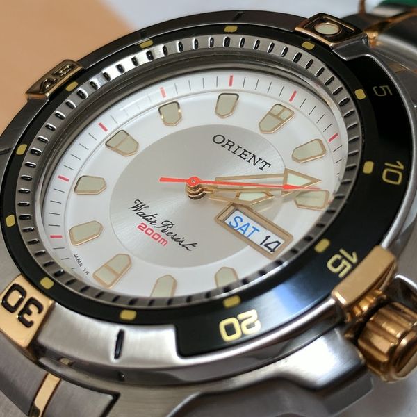 FS: Orient Vintage NOS Diver - Silver Sunburst Dial with Tri-Tone Bezel ...