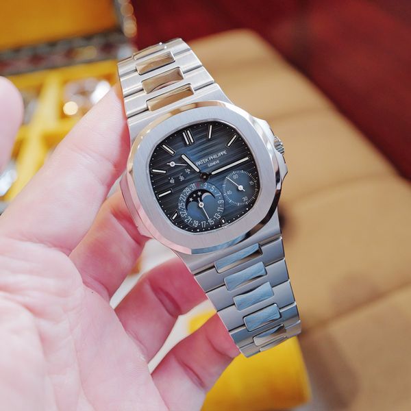 2021 PP Nautilus 5712/1A | WatchCharts Marketplace