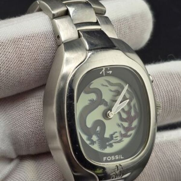 Fossil Big Tic Fire Breathing Dragon Animation Stainless JR-8097 Wristwatch | WatchCharts ...