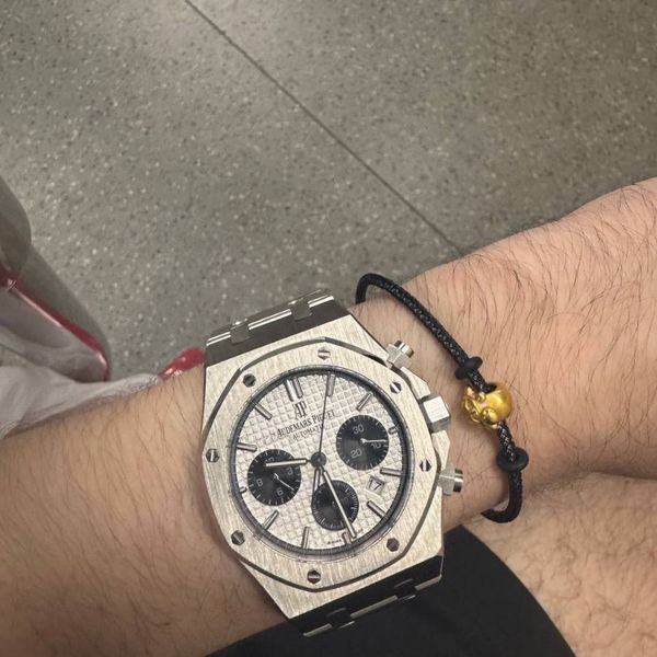 AP watch | WatchCharts Marketplace