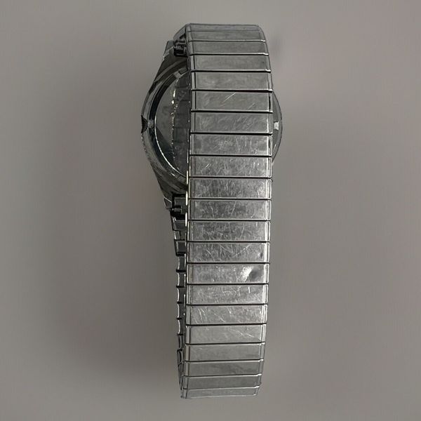 Vintage 1979 Bulova N9 Accutron Quartz Steel Watch Untested As Is Black ...
