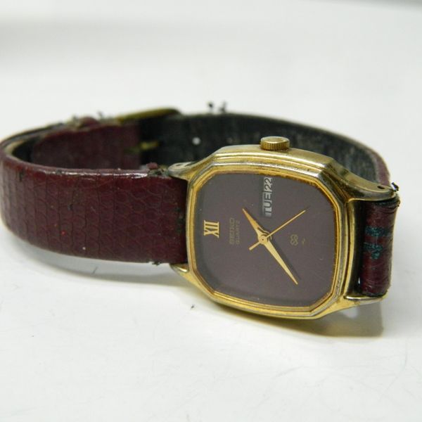 Rare Vintage 80s SEIKO Wine/Garet red dial face 22mm watch Hong Kong ...