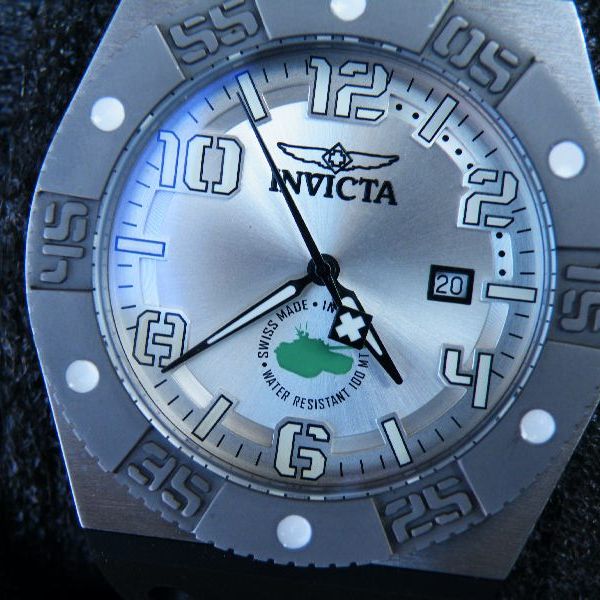 ***SOLD***Invicta Men's I Force Tank Swiss Made Quartz Polyurethane ...