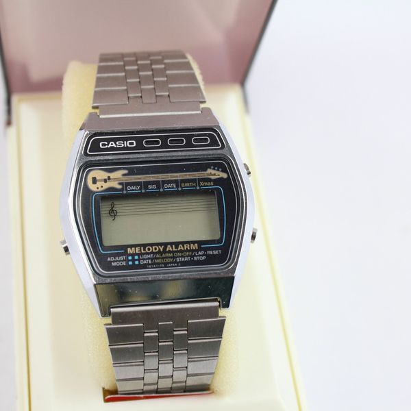 Mens Vintage Casio Melody Alarm Digital Watch Ref M-321 Quartz SPARES ...