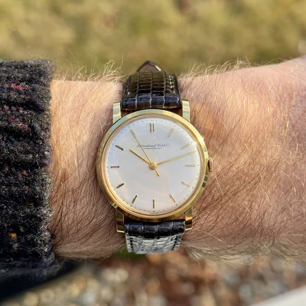 [WTS] 1968 IWC R1205 Solid 18k Gold Vintage Calatrava Style Cal. 401 ...