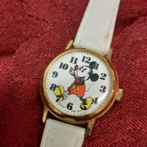 Disney Digi-tech Vintage Mickey Mouse Watch | WatchCharts Marketplace