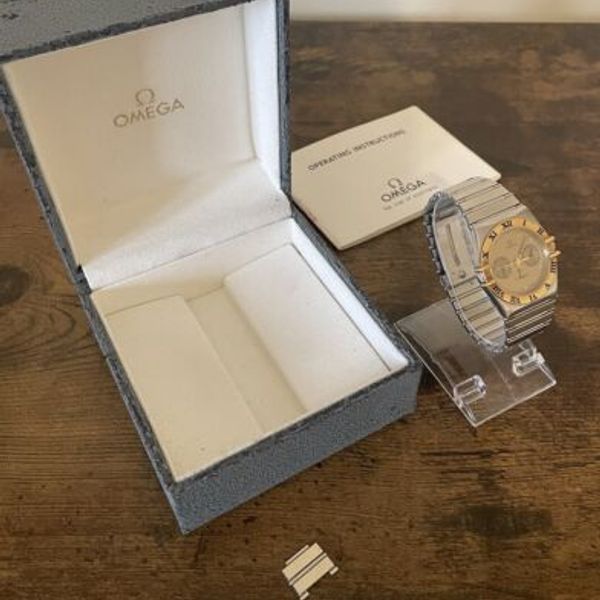 Omega Constellation Watch - Day & Date Dials - 18kt GOLD - BOX/ PAPERS ...
