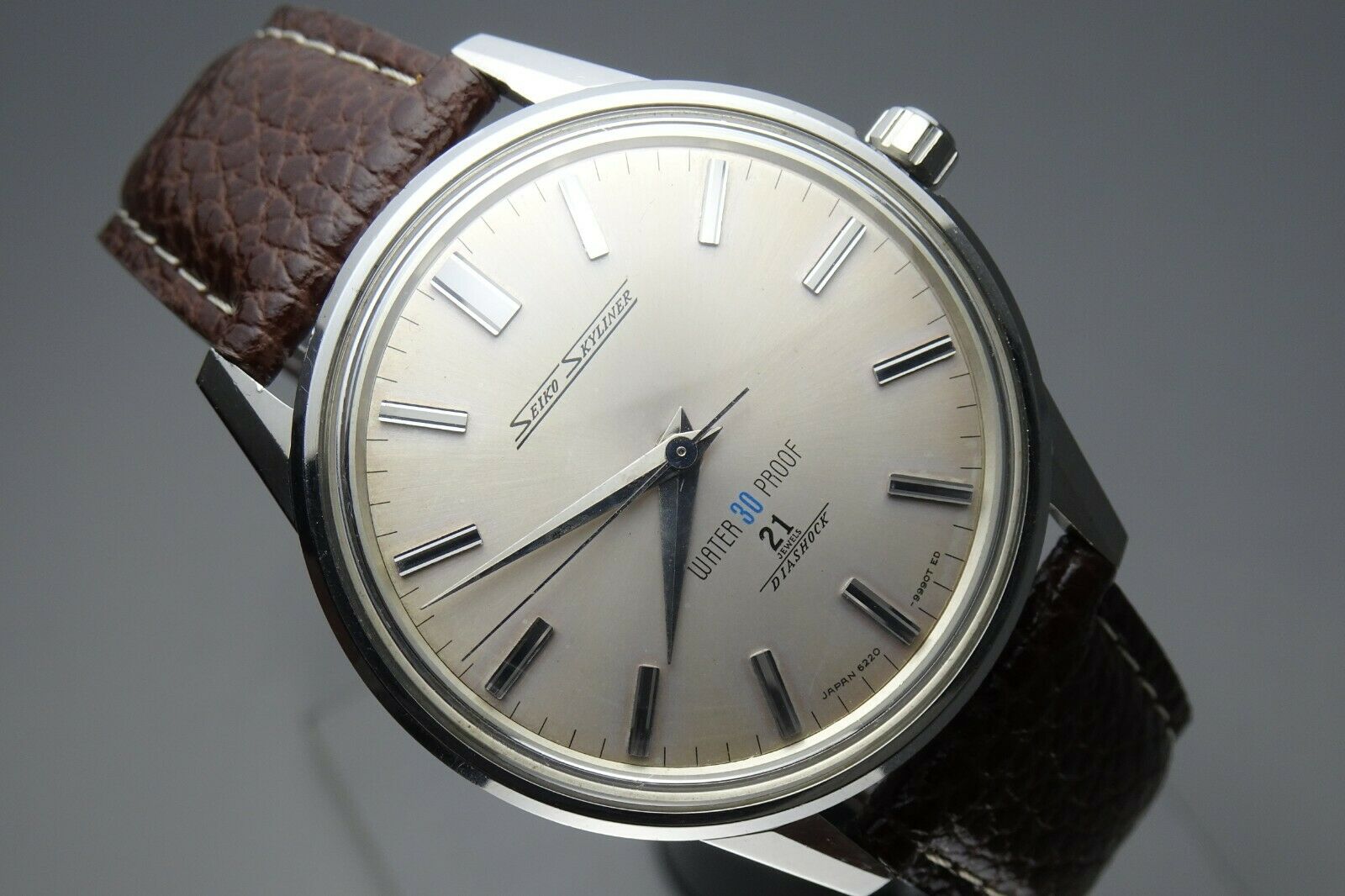 Seiko Skyliner (6220-9970) Market Price | WatchCharts