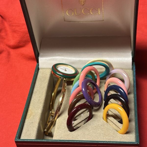 GUCCI Change Bezel Dial Rings 15 Colors Vintage Watch Untested ...