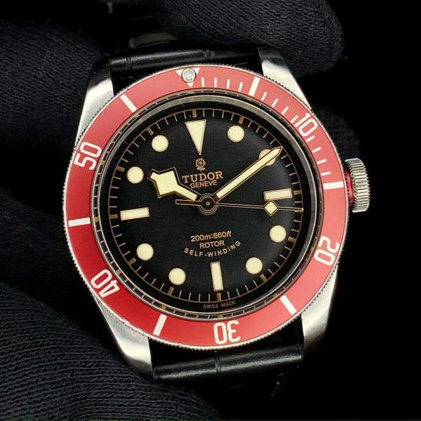 Pre-owned Tudor Smiley Black Bay Red Bezel Diver Watch Ref 79220R, ETA ...