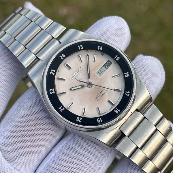 Vintage Seiko 5 Automatic Railway Time 17 Jewels Japan Made Men Watch 7009-3161 | WatchCharts ...