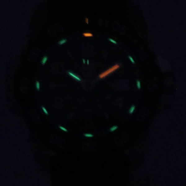 Luminox Navy Seal RSC Black Dial Quartz Diver's 200M Men's Watch XS ...