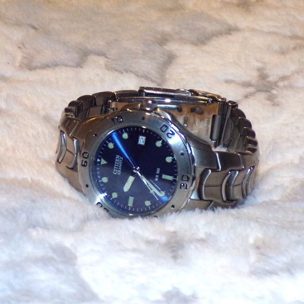 CITIZEN Quartz Men's Watch WR100 10BAR Blue Face Silver Stainless Steel ...