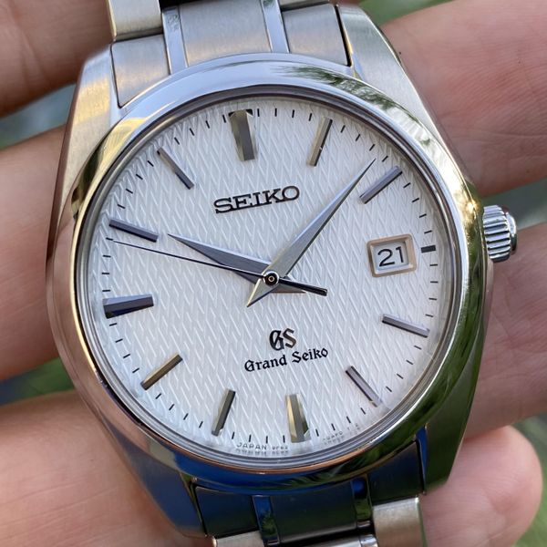 [WTS] Grand Seiko. Full Titanium. Very light. Gorgeous White Texture ...