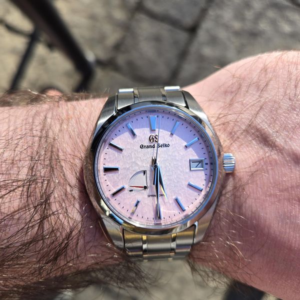 [WTS] 2024 Grand Seiko SBGA497 - Pink Snowflake | WatchCharts Marketplace