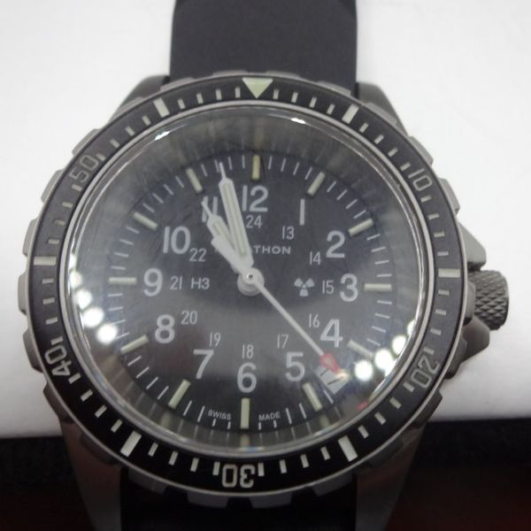 Marathon MSAR 36mm Quartz Dive Watch with Lume on Bezel (box, papers ...