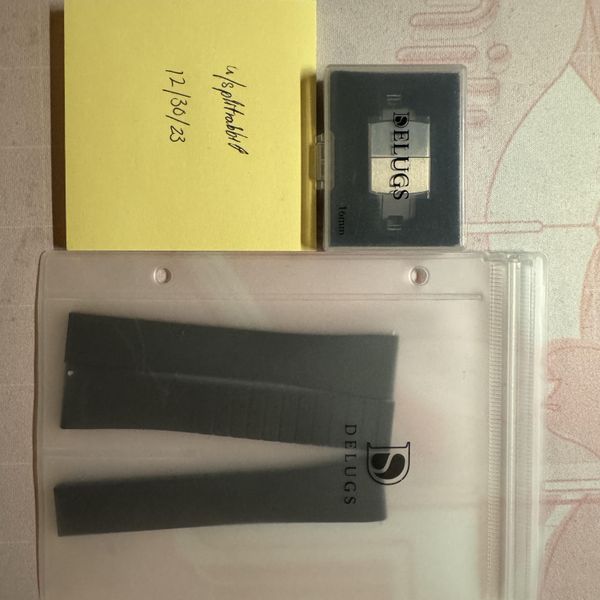 [WTS] Delugs CTS Rubber Strap 20mm Brand New Uncut | WatchCharts ...