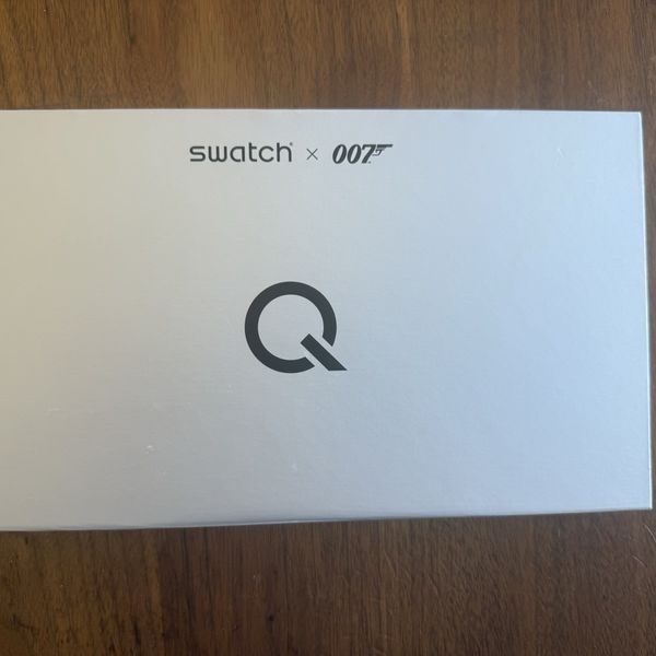 Rare Swatch Q First limited edition RED James Bond No Time To Die ...