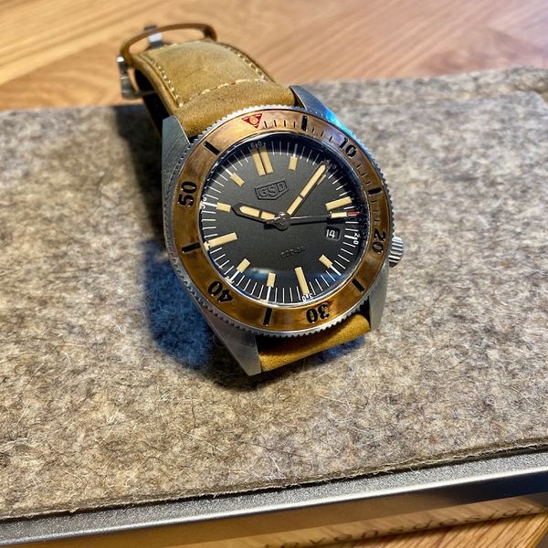 FS: LNIB Greg Stevens Design GSD - 2A watch (w/bronze bezel) - $600 ...