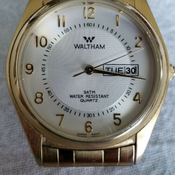 Vintage Waltham Quartz Watch WME26 155 PC33 Japan Mvmt WR 3ATM Day Date ...