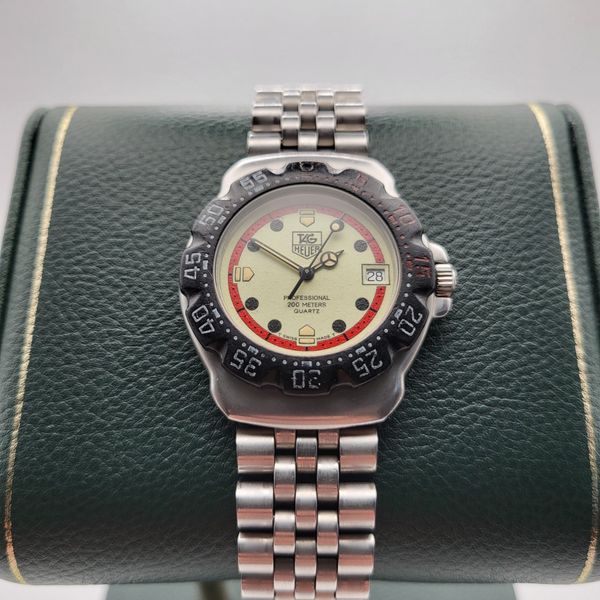 TAG Heuer Formula 1 WA1211 Luminous/Red Dial Mid Size 35mm F1 Men's ...