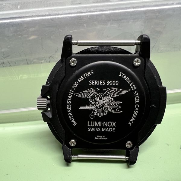 Luminox Series 3000 - FOR PARTS ONLY! | WatchCharts Marketplace
