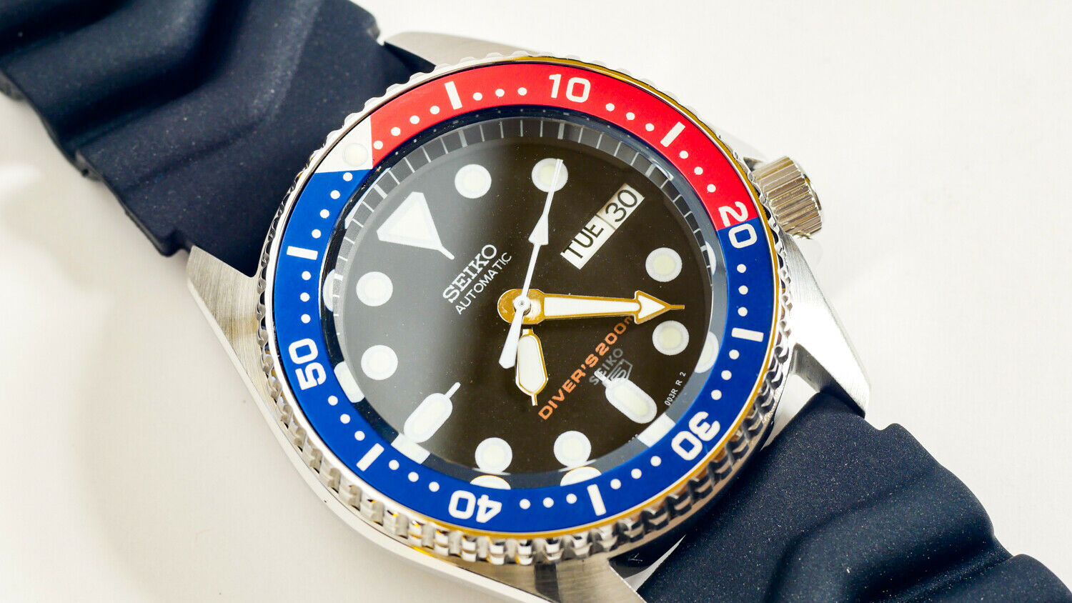 Seiko MOD Scuba Diver WR200M 'SKX013' PEPSI NH36 Upgraded Automatic ...