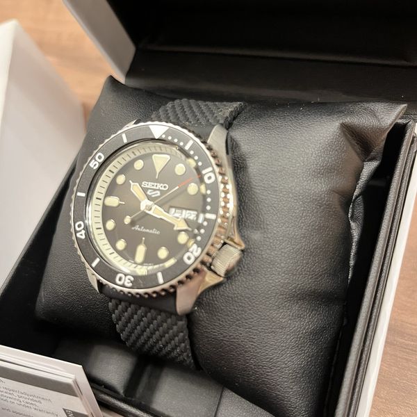 Seiko 5 Sports Automatic Watch SRPD73K2 - BRAND NEW | WatchCharts ...