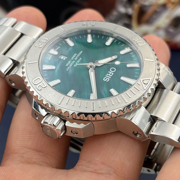 Oris X Bracenet Aquis, Green Ocean Dial Ref. 4137 Full Set ...