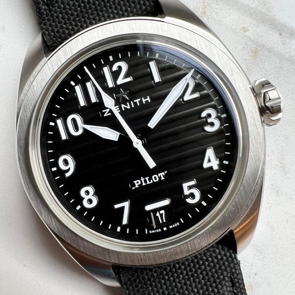 Zenith Pilot 40mm | WatchCharts Marketplace