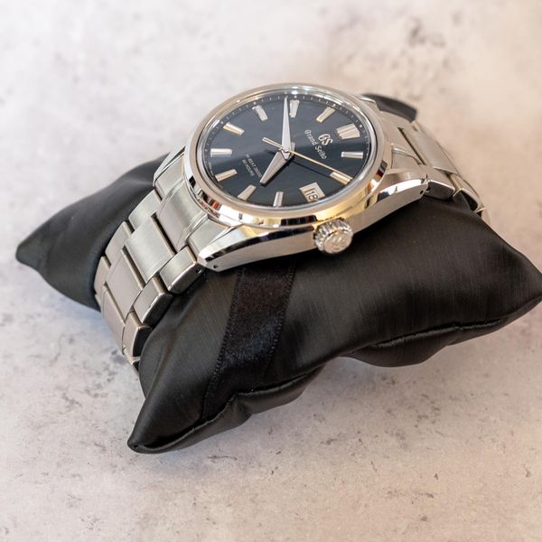 [WTS] Grand Seiko SLGH011 Green Birch Full Set | WatchCharts Marketplace