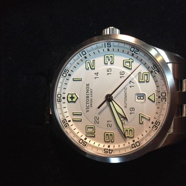 Victorinox Swiss Army Airboss Mechanical | WatchCharts Marketplace