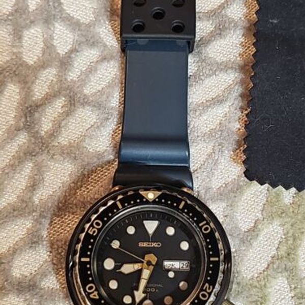 SEIKO 7C46-7009 Golden Tuna KANJI 7549-7010 With Limited Edition OEM Strap.Diver | WatchCharts ...