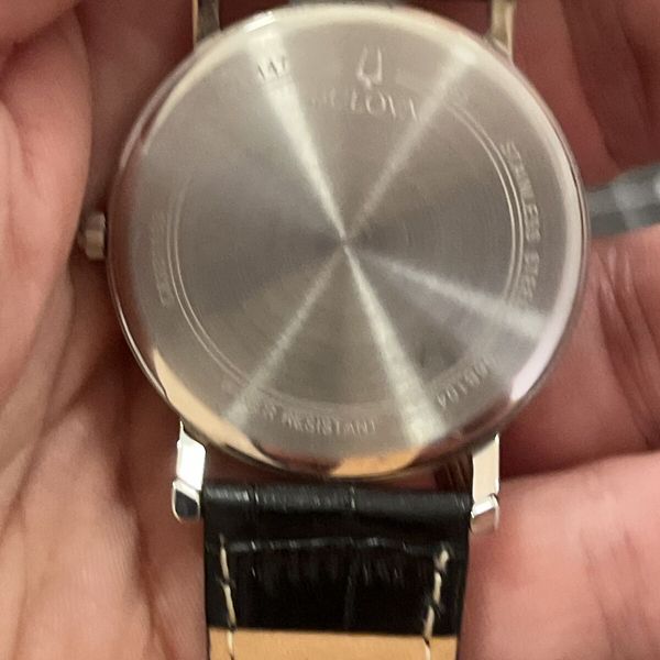 Bulova Silver Men's Watch - 96B104 Classic 3-Hand Calendar Date Quartz ...