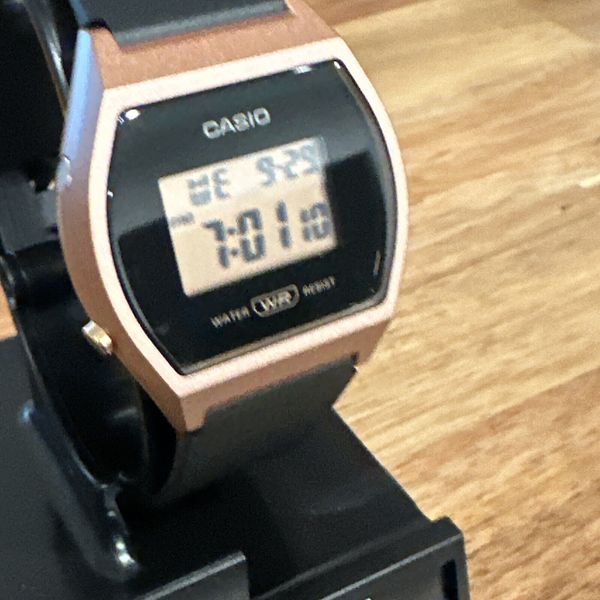 Casio LW204-1A, Women's Black Resin Watch, Alarm, 50 Meter WR ...