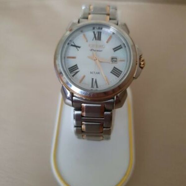 Original SEIKO Premier Solar V137-0CT0 Nr. 741913 bicolor | WatchCharts