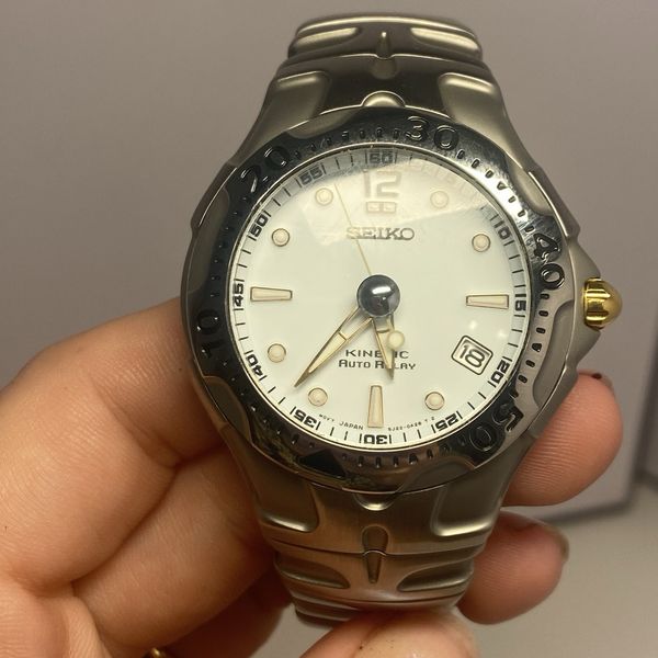 Seiko Kinetic Auto Relay Men's Watch, 5J22-0450, Running, Date Window White Dial | WatchCharts ...