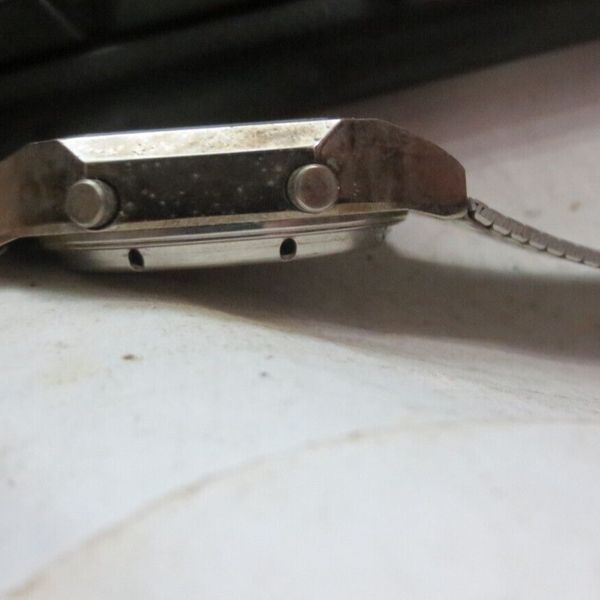 Vintage digital Waltham Musical Chime Watch double display alarm X653 ...