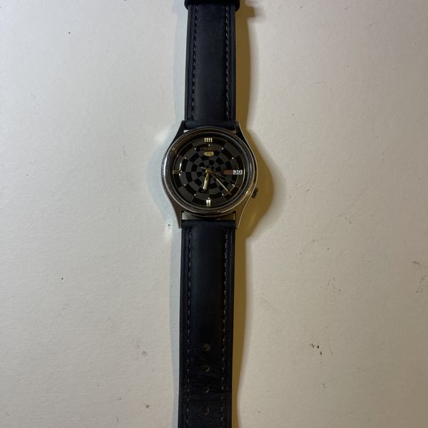 Seiko 5 automatic Checkered Dial | WatchCharts Marketplace